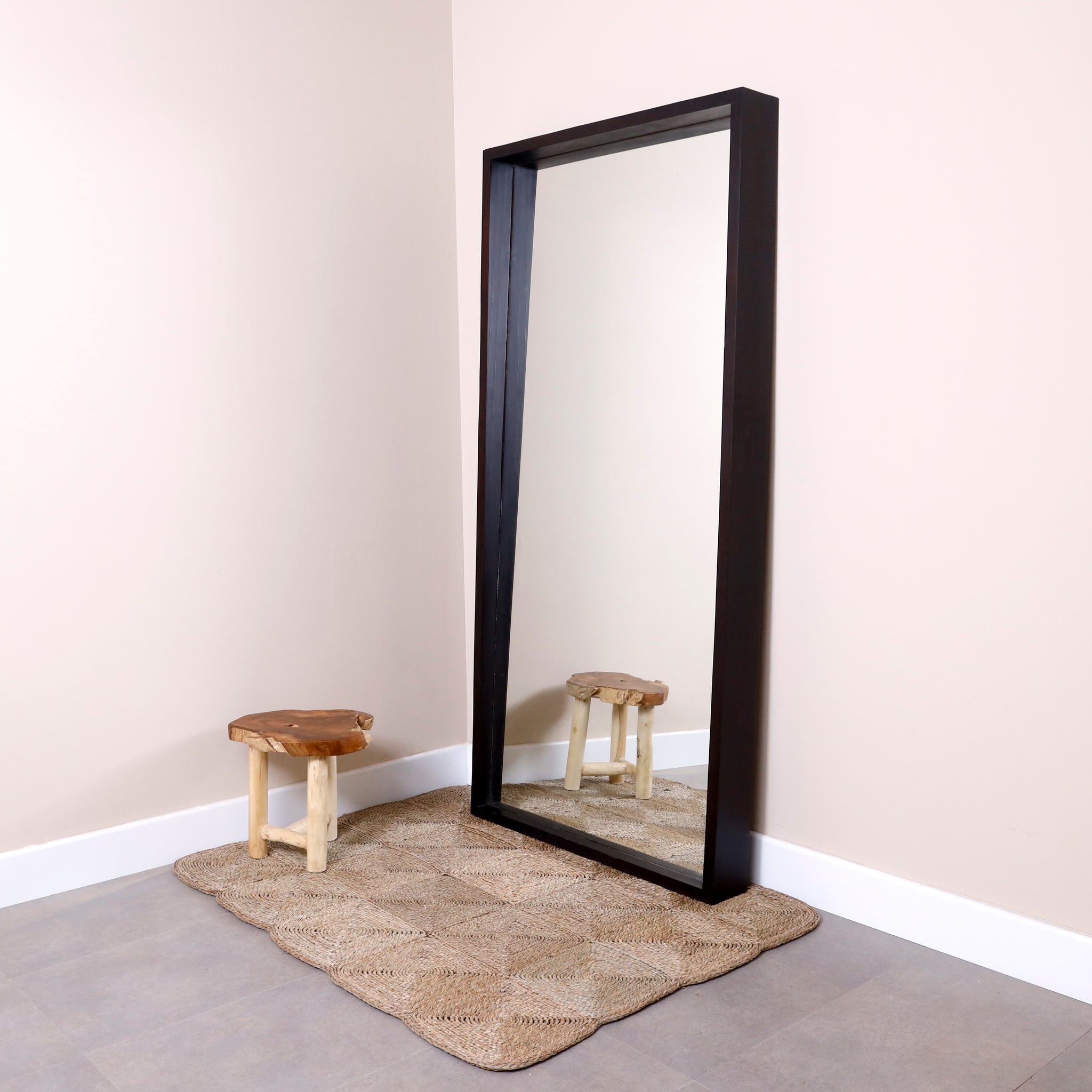 Mirror Shop UAE | Explore Elegant Designs at Urban Oak